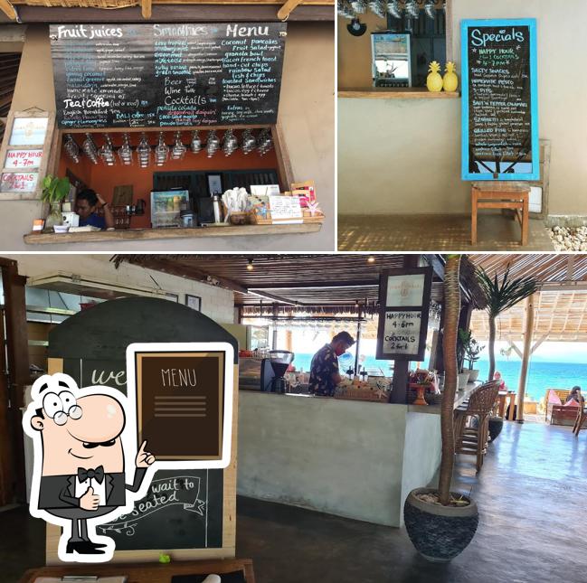 Penida Colada Beach Bar, Ped - Restaurant menu and reviews