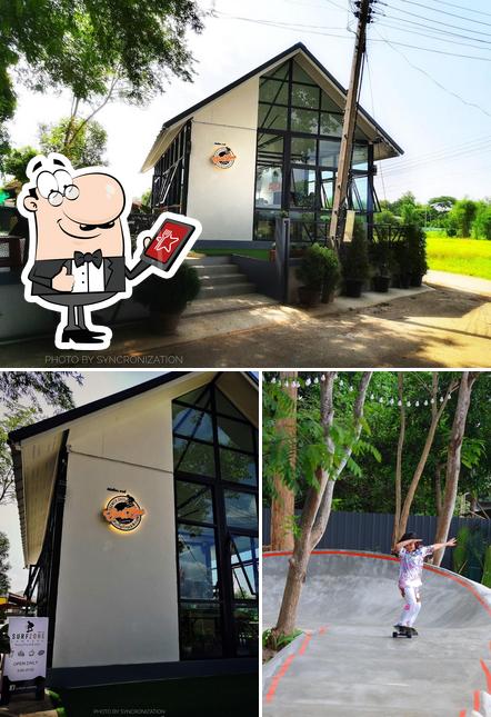 Surf Zone & Cafe, Nam Cho - Restaurant reviews