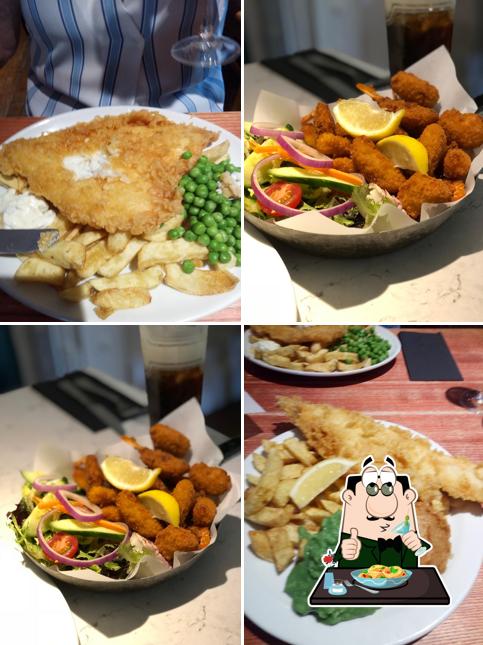 Papa's Fish & Chips, Great Gutter Ln W in Willerby - Restaurant menu ...