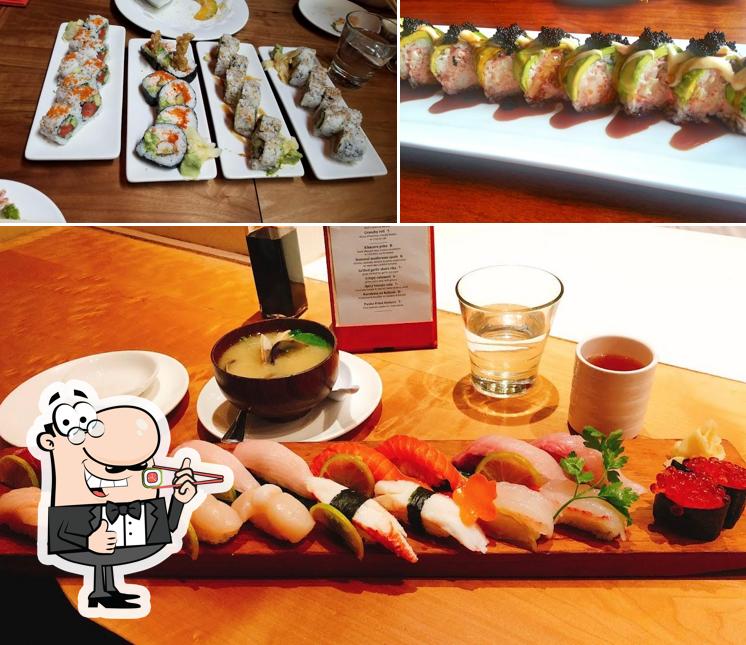 Momiji Capitol Hill, Seattle - Restaurant menu, prices and reviews