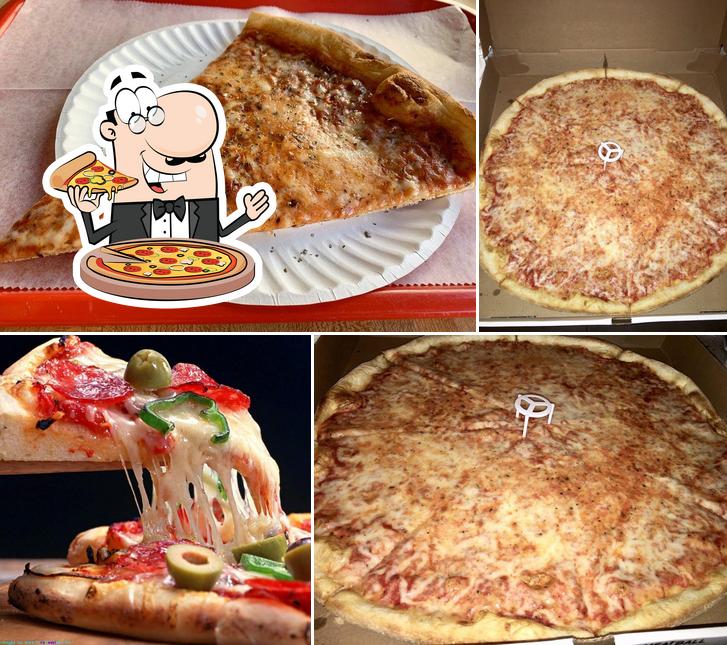Queen Pizza II, 48 Commerce St in Newark - Restaurant menu and reviews
