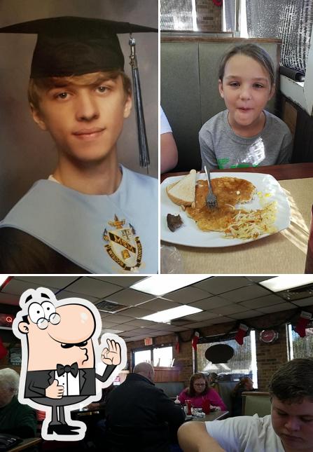 Hickory Pit Too in Semmes - Restaurant menu and reviews
