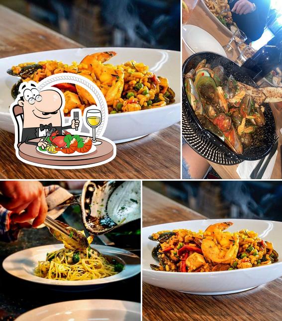 Phoenix and Co in Plenty - Restaurant menu and reviews