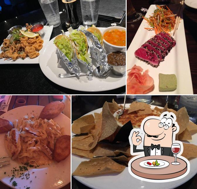 Stone Werks Big Rock Grille, Lincoln Heights, San Antonio - Restaurant ...