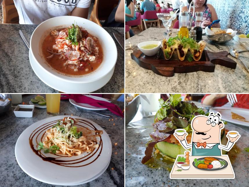 Crabster Seafood & Grill, Progreso - Restaurant menu, prices and reviews