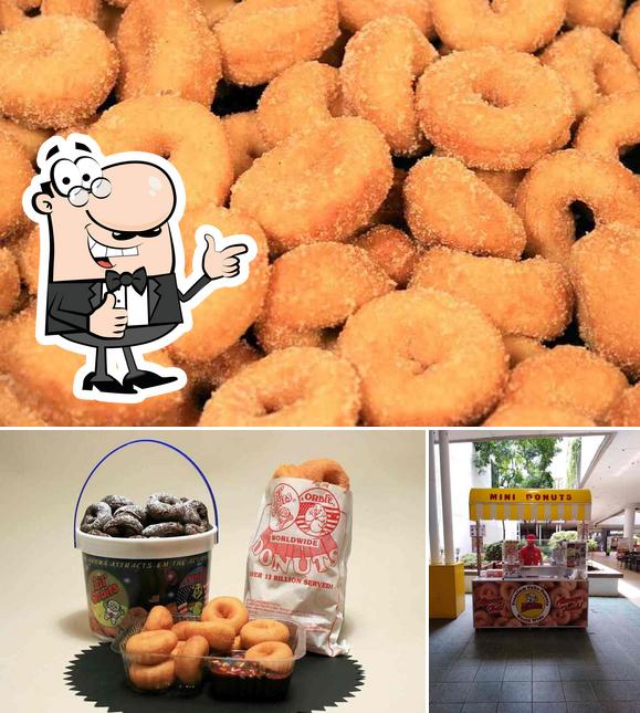 Lil' Orbits Mini Donuts, Pasay - Restaurant menu and reviews
