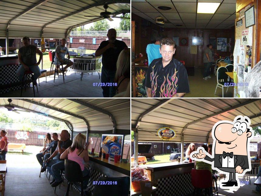 Summit Lounge in Warren - Restaurant reviews