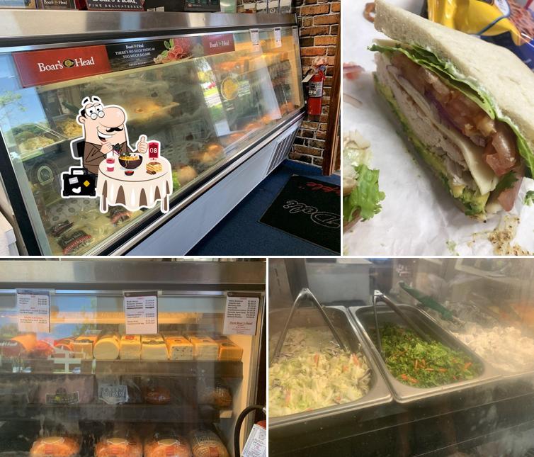 Hello Deli, Vista - Restaurant menu, prices and reviews