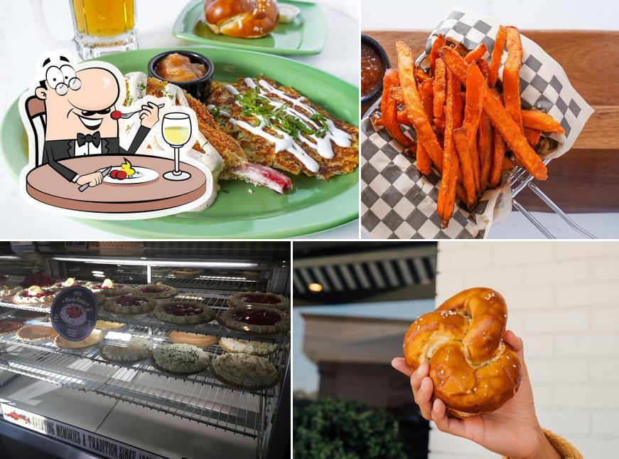 Polly's Pies Restaurant & Bakery in Hemet - Restaurant menu and reviews