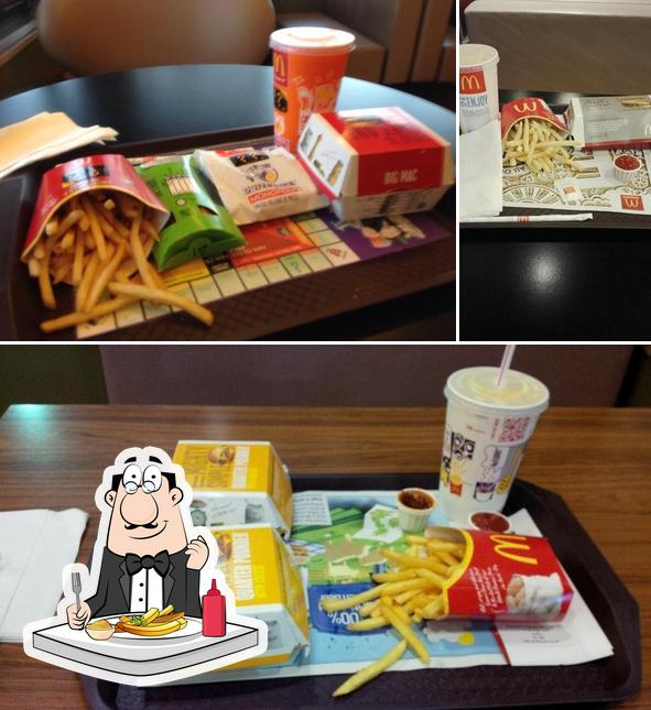 McDonald's, Buckingham Ave, Bestobell Rd in Slough - Restaurant menu ...