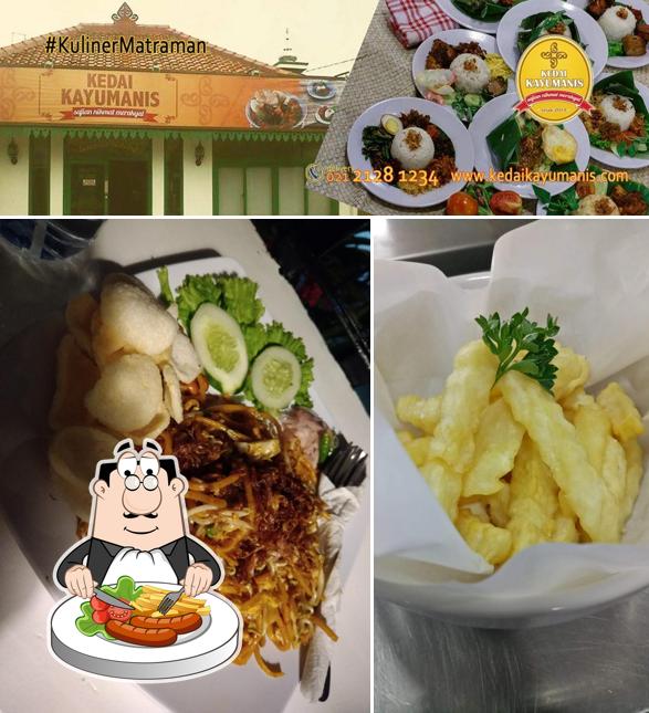 Kedai Kayumanis restaurant, Jakarta, Jl. Kayu Manis VIII No.38 ...