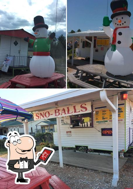 Rainbow Snow Cones in Crestview - Restaurant menu and reviews