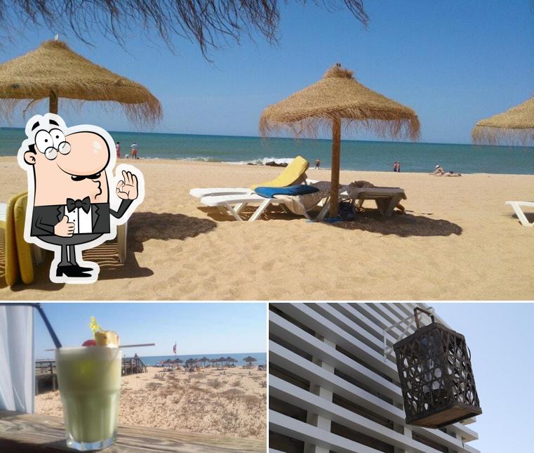 Maresia Beach Bar, Quarteira - Restaurant reviews