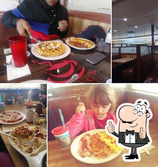 Pancake Palace, North Highlands - Restaurant menu, prices and reviews