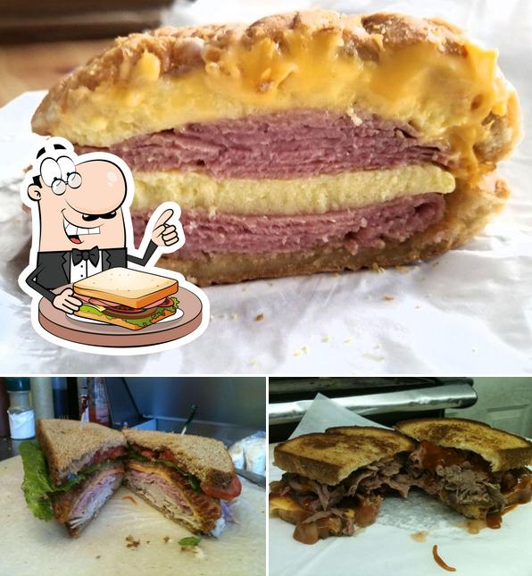 Johnny's Hot Dogs in Mount Pleasant - Restaurant menu and reviews