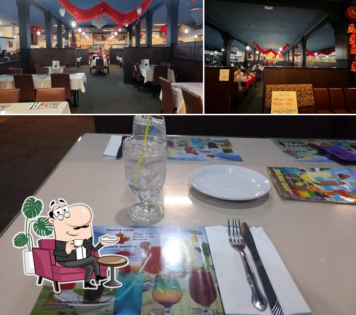 Maple Leaf Queen's Buffet, Edmundston - Restaurant menu, prices and reviews