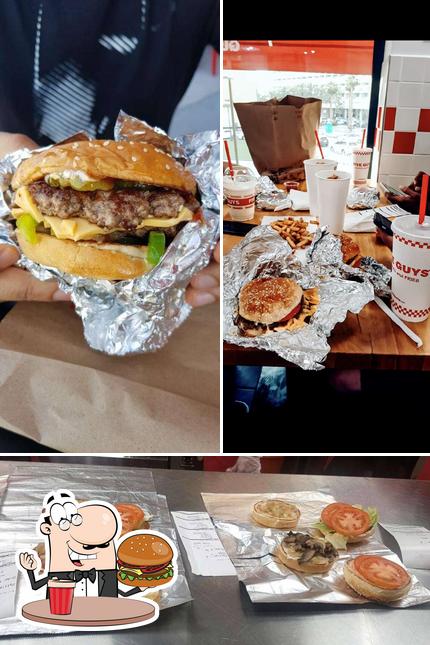 Five Guys restaurant, Dubai, La Mer - Restaurant menu and reviews