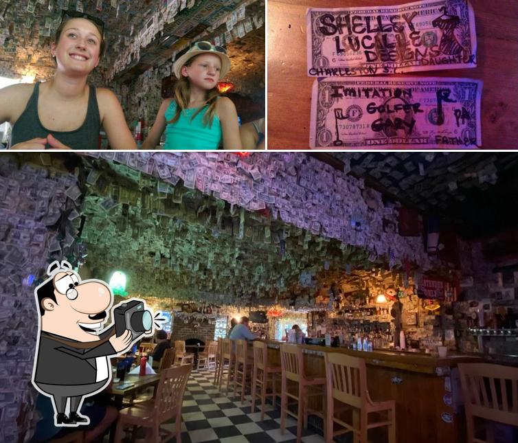 Pawleys Island Tavern in Pawleys Island - Restaurant menu and reviews