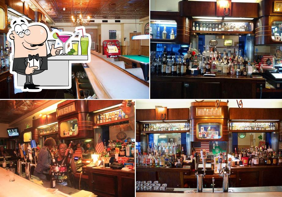 Question Mark Bar in Chicago - Restaurant reviews