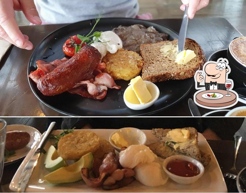 Cucina Cafe, Hamilton - Restaurant menu, prices and reviews