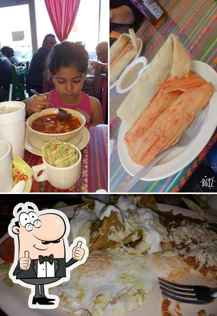 La Choza Menudazo y Tamalotes restaurant, Ciudad Juarez - Restaurant ...