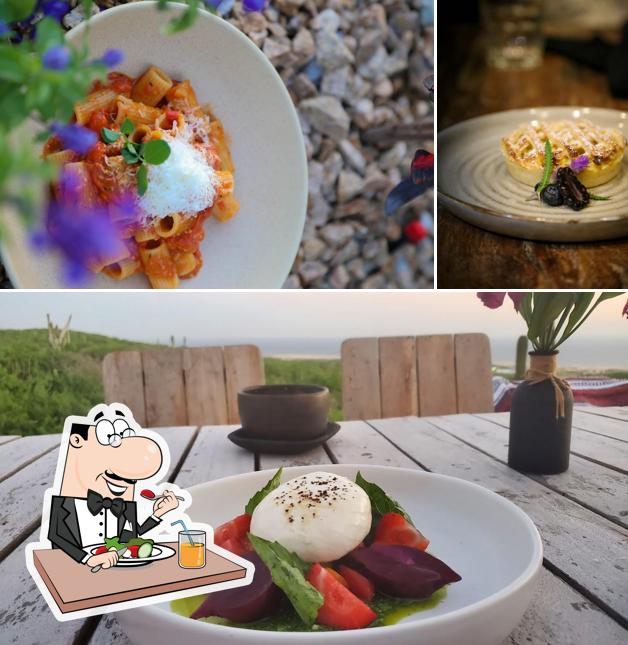 Pícaro Garden Cuisine by Romeo & Julieta restaurant, Cabo San Lucas ...
