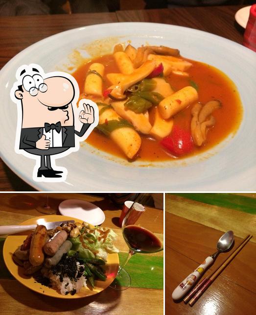Vinta restaurant, Seoul, Nonhyeon-dong