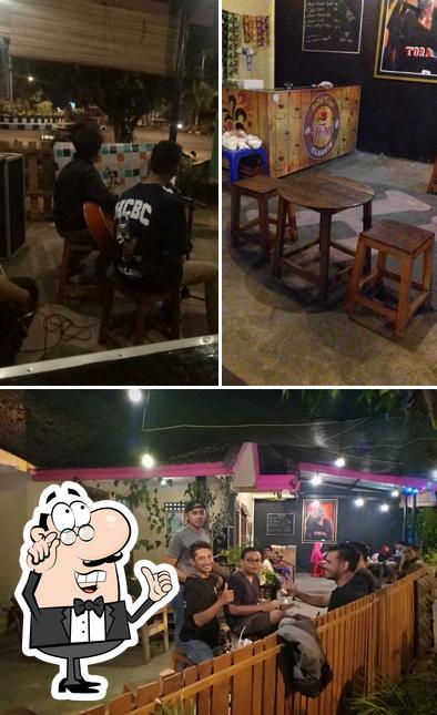 TORA KOPPI cafe, Tuban - Restaurant reviews
