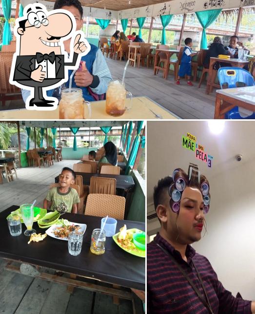 Cafee apung, Indonesia - Restaurant reviews