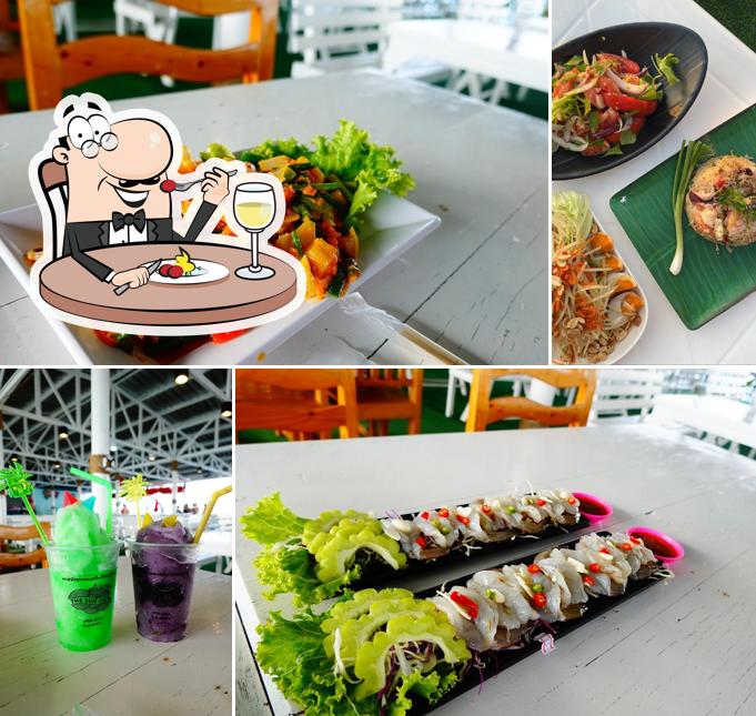 แพตกหมึกพัทยา The Sun Cafe, Laem Chabang - Restaurant menu, prices and ...