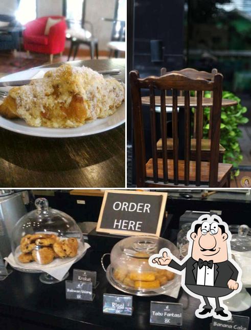 Diskusi Kopi & Ruang Berbagi Kawi, Jakarta - Restaurant menu, prices ...