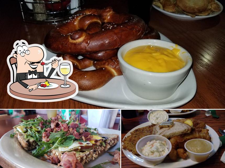 Natty Oaks Pub & Eatery in West Allis - Restaurant menu and reviews
