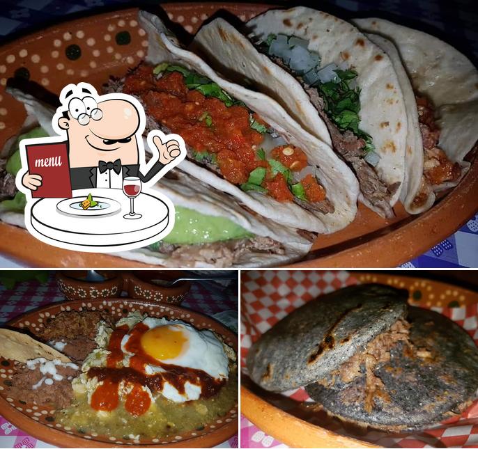 El Conta Restaurante, Saltillo, escuela primaria - Restaurant reviews