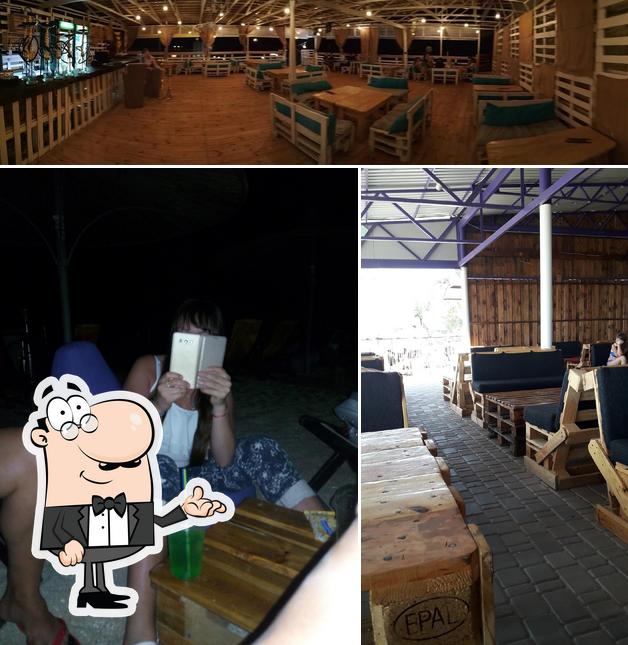 Salʹvador Dali cafe, Kyrylivka - Restaurant reviews