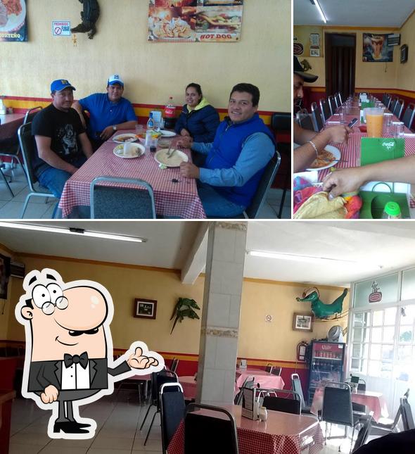 Restaurant "El Coco Loco", San Francisco Soyaniquilpan - Restaurant ...