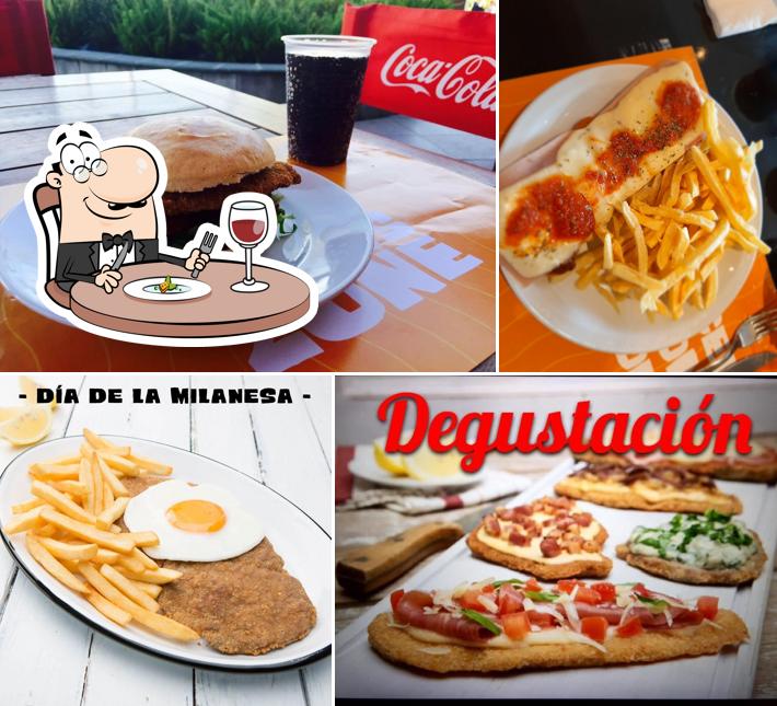 Restaurante Mila's Food, Area de Promoción El Triángulo - Opiniones del ...