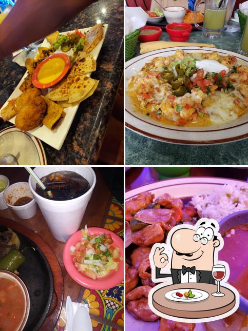 Los Gallitos Mexican Cafe, Houston - Restaurant menu, prices and reviews