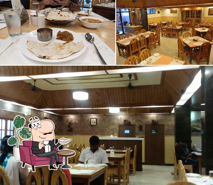 The Golden Palate ( Pure Vegetarian Restaurant ) - Hotel Mamallaa ...