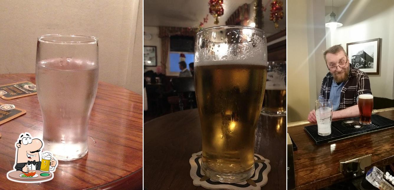 Junction Inn, Oldham - Restaurant menu, prices and reviews