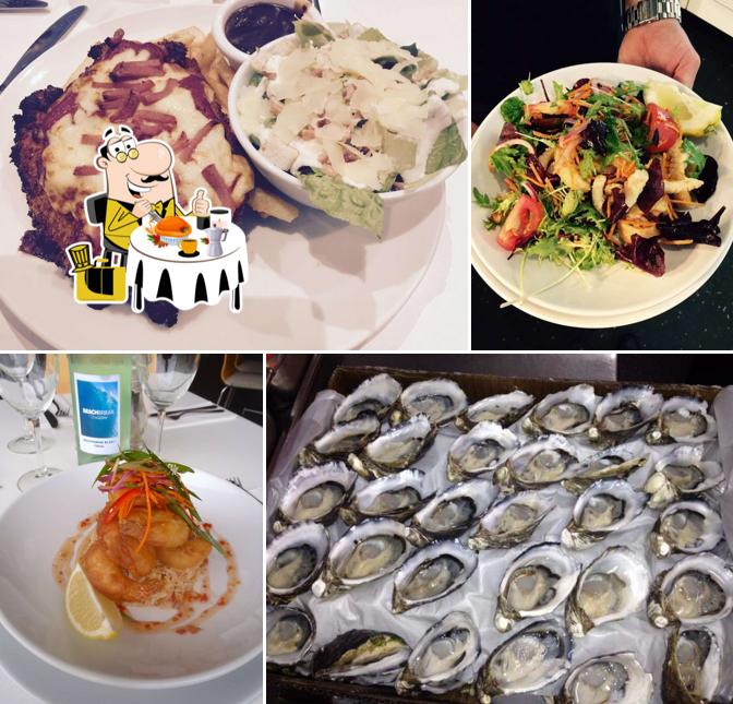 Best pubs & bars in Coolangatta, summer 2024 - Restaurant Guru