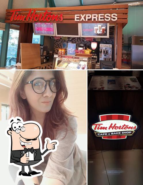 Tim Hortons Express cafe, Sharjah - Restaurant reviews