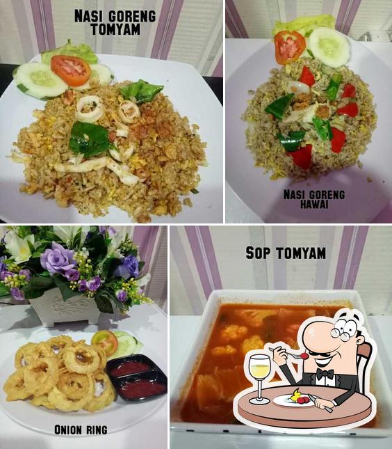 UNGU RESTO restaurant, Semarang - Restaurant menu and reviews