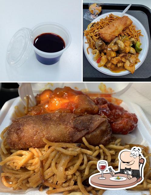 Side Wok Cafe, 4522 Fredericksburg Rd # A61 in San Antonio - Restaurant ...