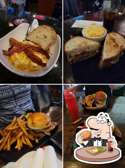 Riser Tavern & Grill in Boardman - Restaurant menu and reviews