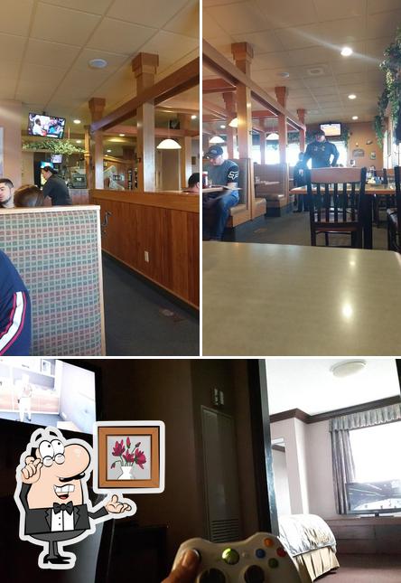 The Russell Inn, Russell - Restaurant menu, prices and reviews