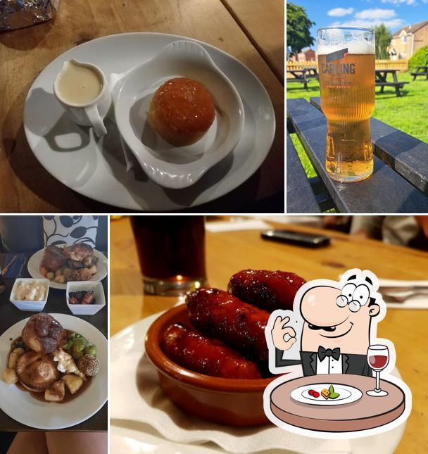 The Tin Hat Bar And Grill in Hinckley - Restaurant menu and reviews