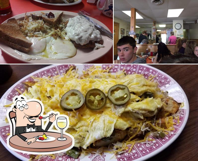 Dell's Diner in Waverly - Restaurant menu and reviews