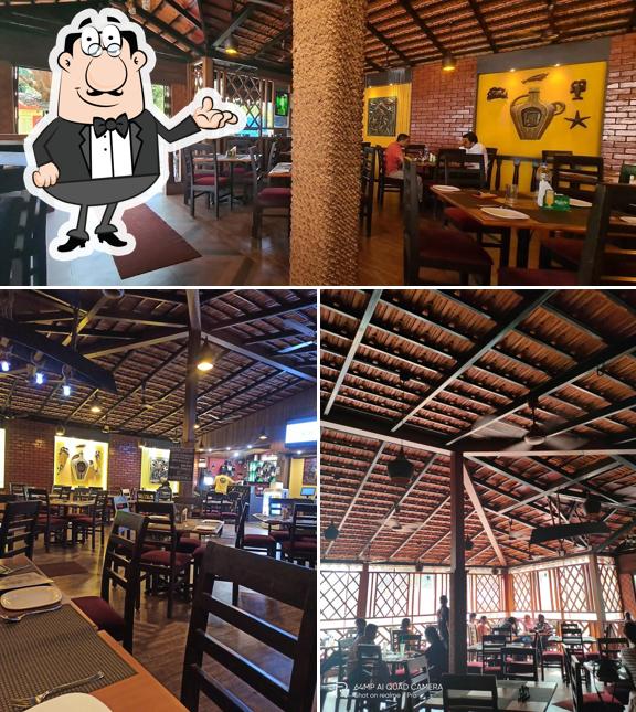 Siolim Deck Family Restaurant & Bar, Siolim - Restaurant reviews