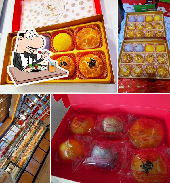 Kam Do Bakery, Richmond - Restaurant menu, prices and reviews