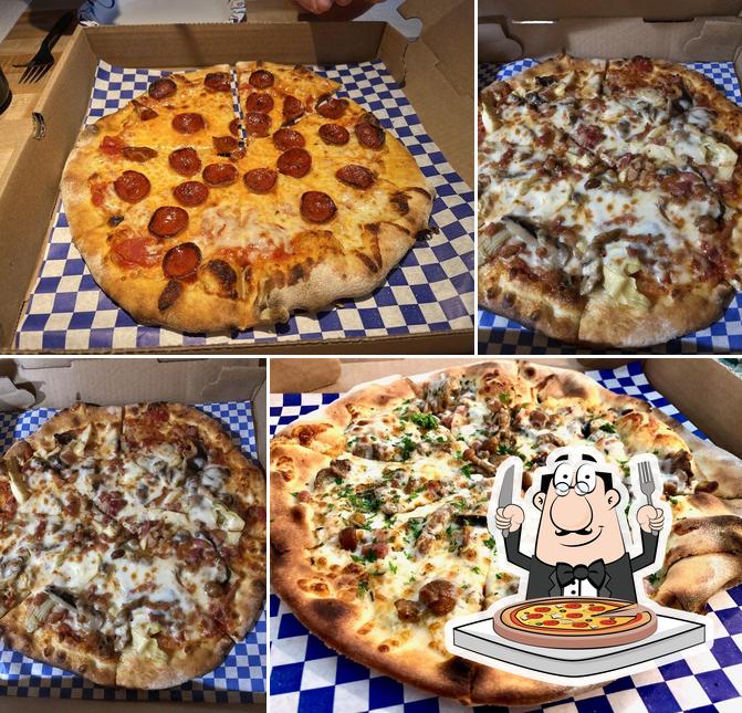 DeltaPie Pizza and Specialty Market in Deltaville - Restaurant menu and ...
